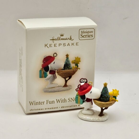 Hallmark | Holiday | Miniature Hallmark 209 Winter Fun With Snoopy ...